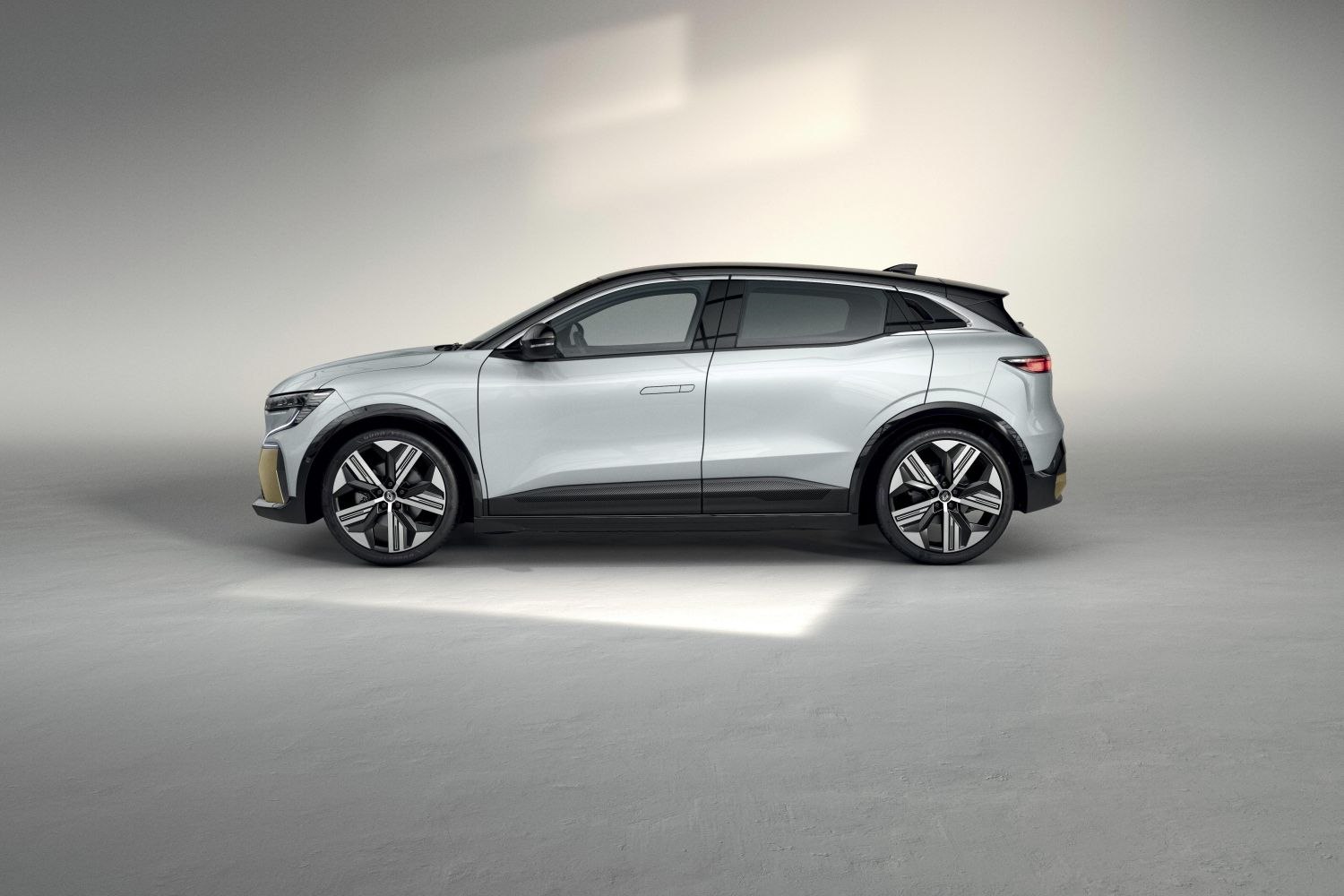 Renault Megane E-Tech Electric EV40 40 kWh (130 Hp)